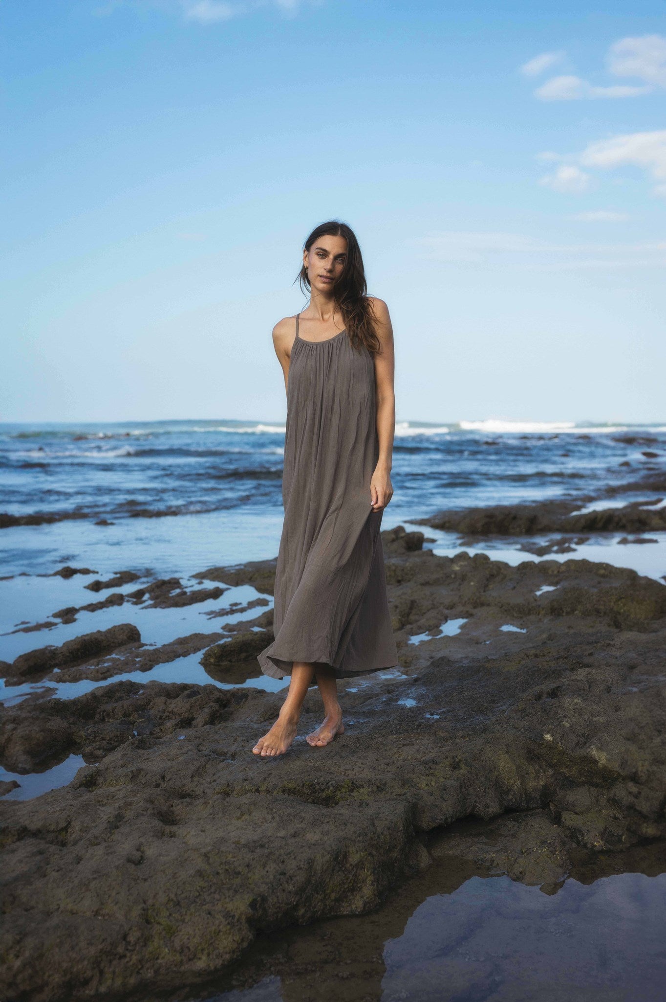 cave strap dress crepe