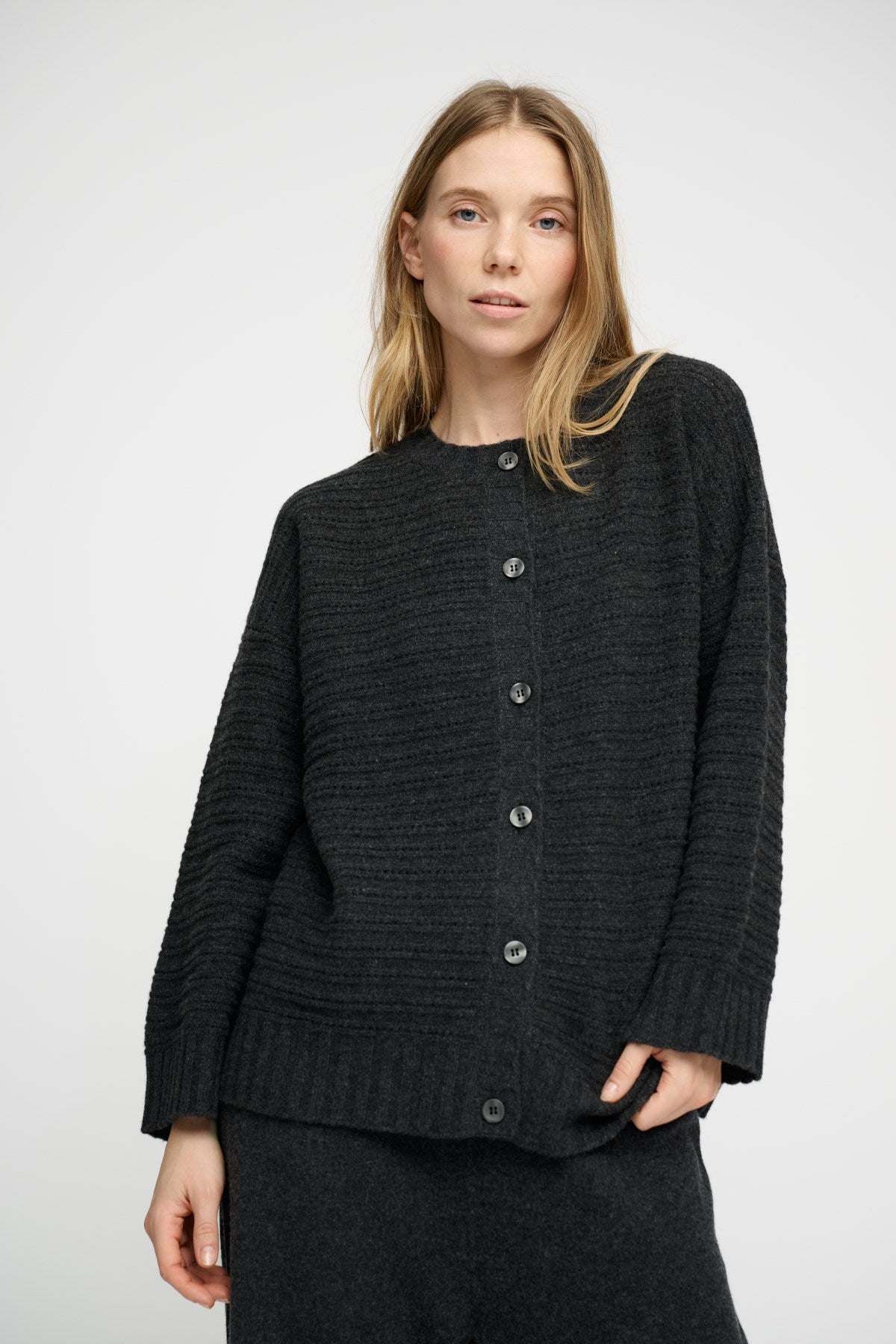 dora cardigan merino | Buy women's knitwear online