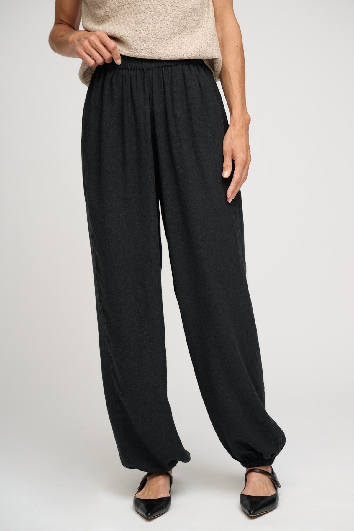 free pants linen ⏐ Shop pants online ⏐ moshi moshi mind