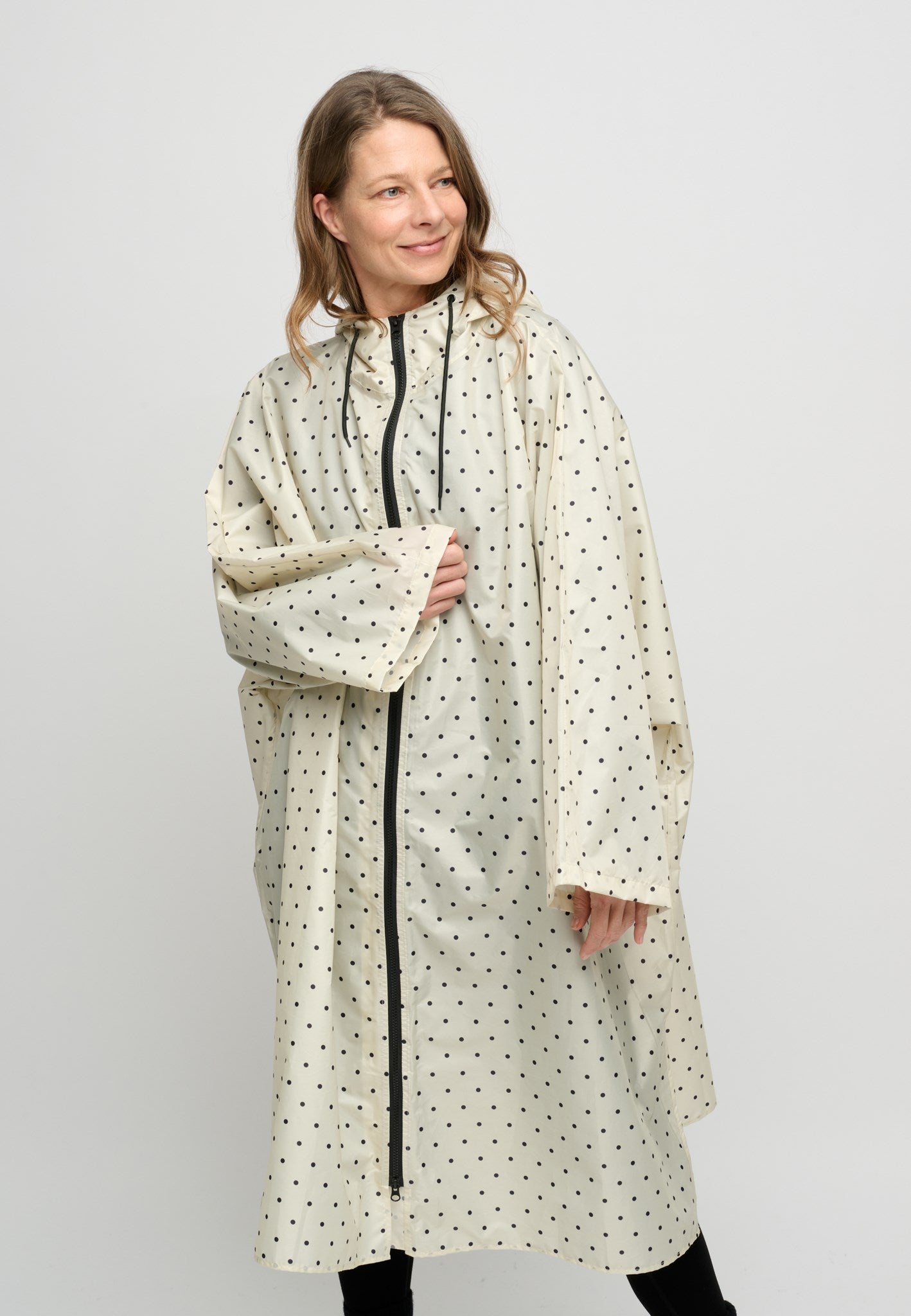 dotted rain cape You buy rain jackets – moshi moshi mind